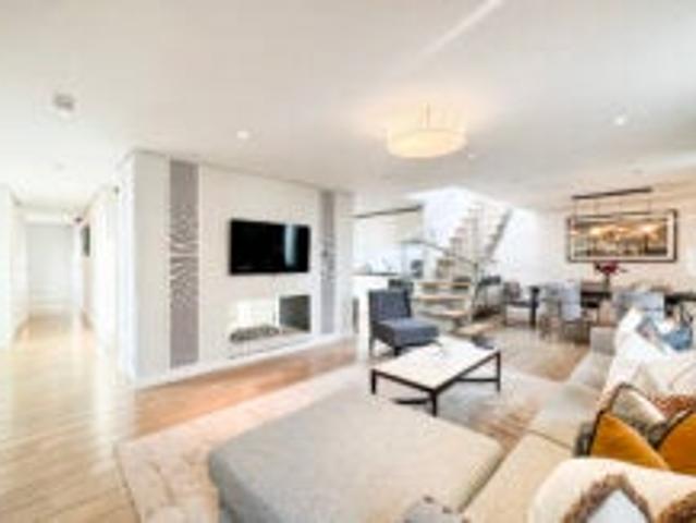 Apartment at Merchant Square, City of Westminster