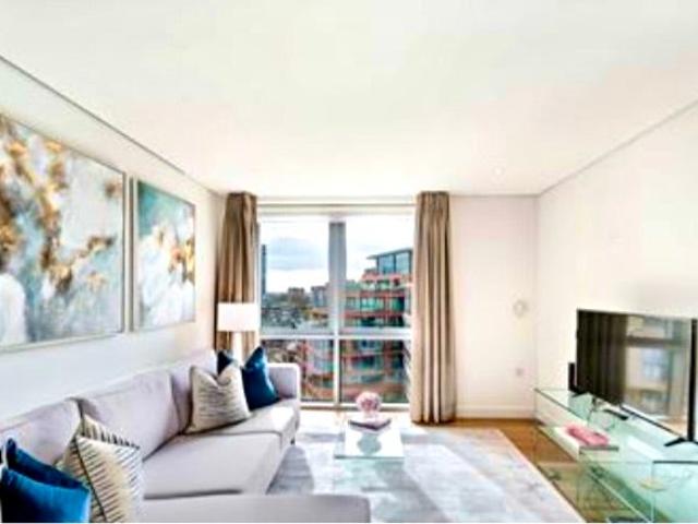 Apartment at Merchant Square, London