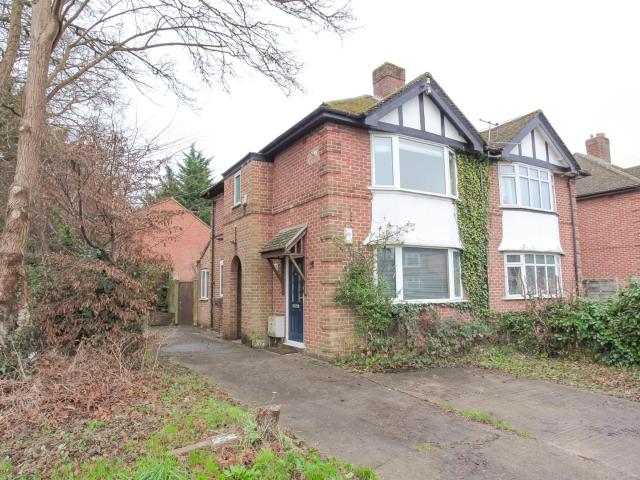 Apartment at Merewood Avenue, Oxford