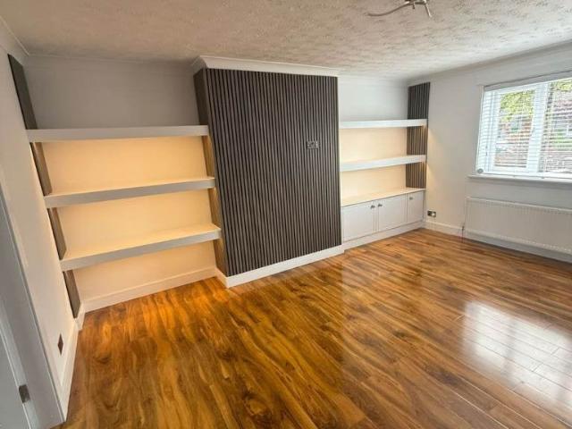Apartment at Merlin Crescent, Buckhaven