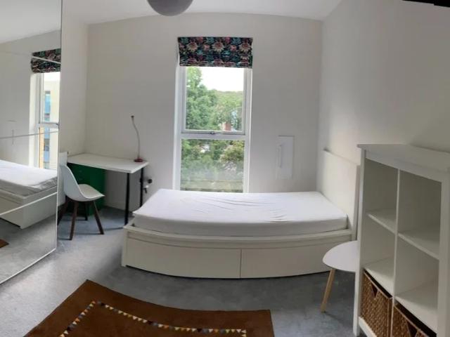 Apartment at Merriam Close, Greater London