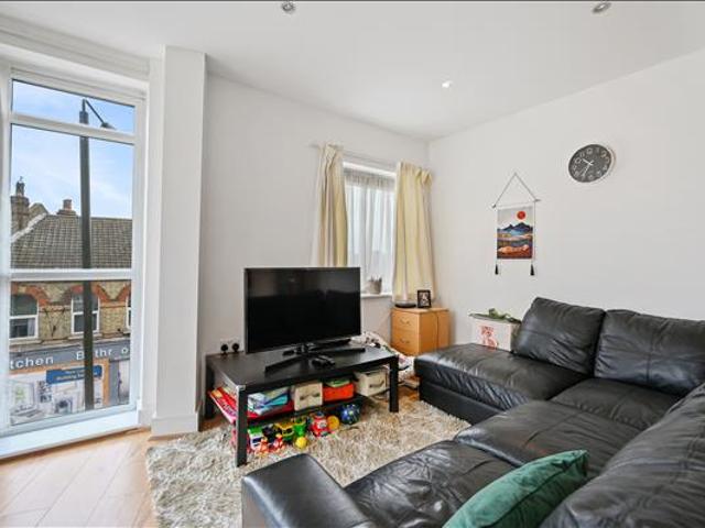 apartment at Merton Road