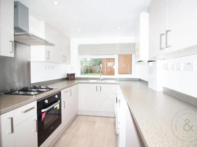 Apartment at Merthyr Road, Cardiff