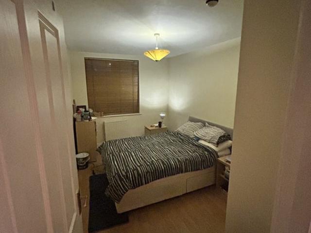 Apartment at Mitcham Road, Greater London