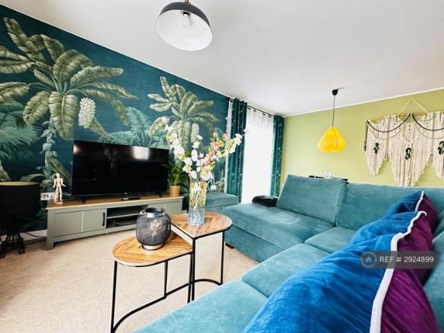Apartment at Mizzen Court, Bristol