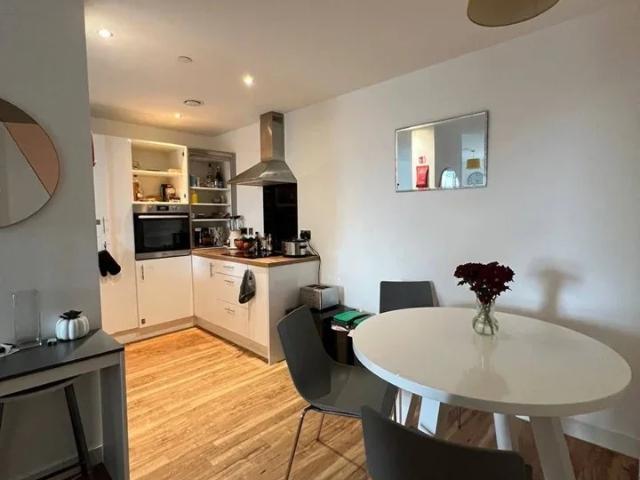 Apartment at Michigan Avenue, Salford