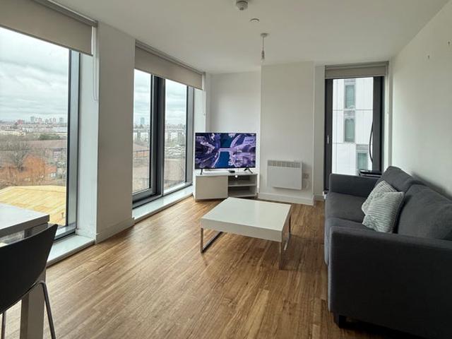 Apartment at Michigan Avenue, Salford