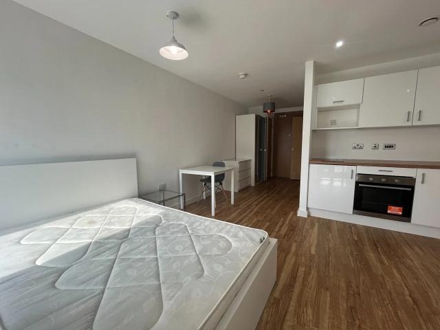 Apartment at Michigan Avenue, Salford