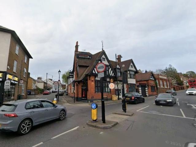Apartment at Middle Road, Greater London