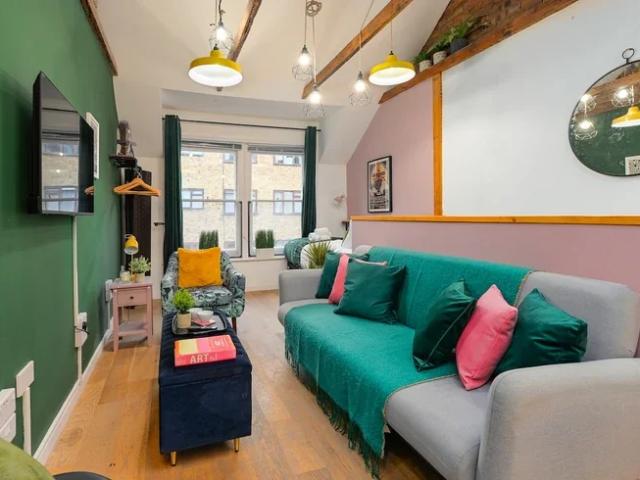 Apartment at Middlesex Street, City of London