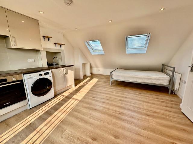 Apartment at Middleton Avenue, Greater London