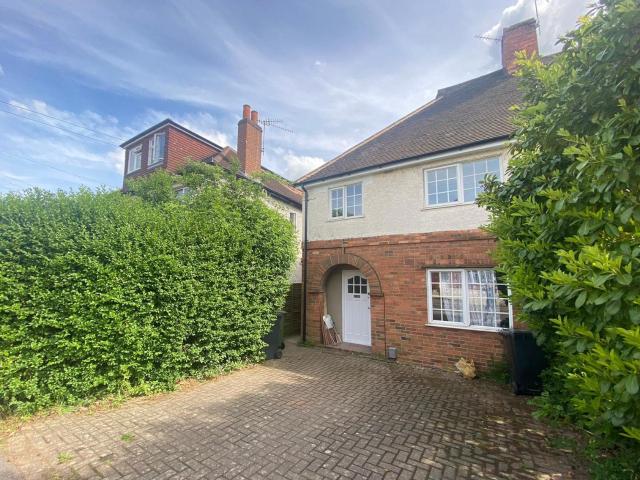 Apartment at Midleton Road, Guildford