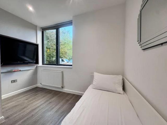 Apartment at Milburn Avenue, Milton Keynes