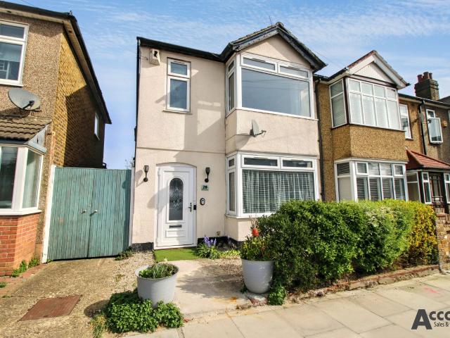 Apartment at Mildmay Road, London