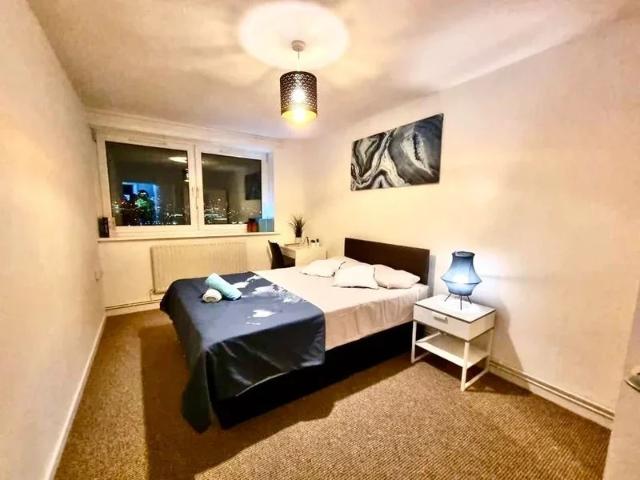 Apartment at Mile End Road, Greater London
