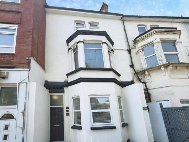 Apartment at Milford By Pass, Waverley