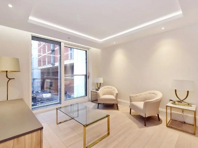 Apartment at Milford Lane, City of Westminster