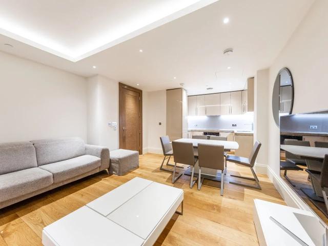 Apartment at Milford Lane, City of Westminster