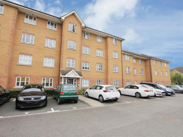 Apartment at Mill Bridge Place, Greater London