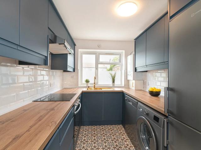 Apartment at Mill Green, Greater London