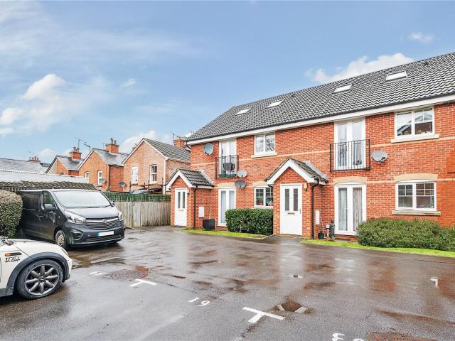 Apartment at Mill Lane, Newbury