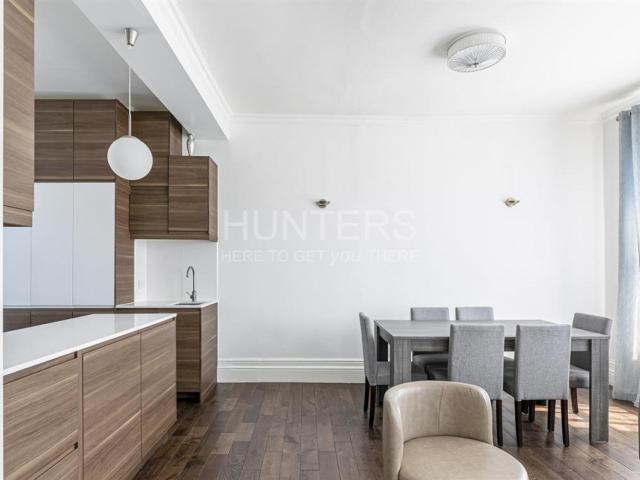 Apartment at Mill Lane, Greater London