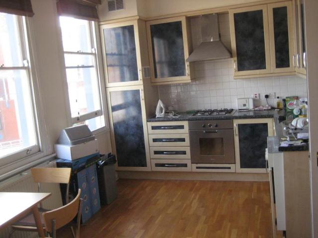 Apartment at Mill Lane, Greater London
