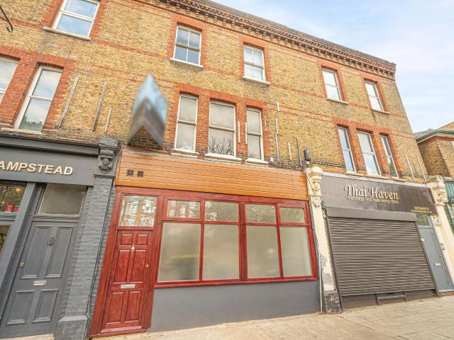 Apartment at Mill Lane, Greater London