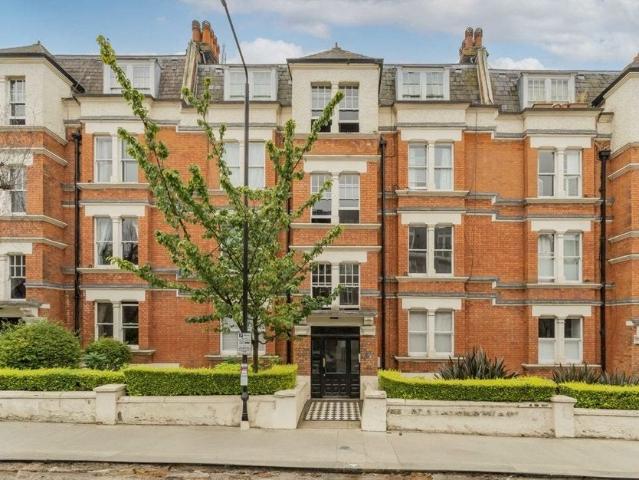 Apartment at Mill Lane, Greater London