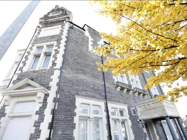 Apartment at Mill Road, Cardiff