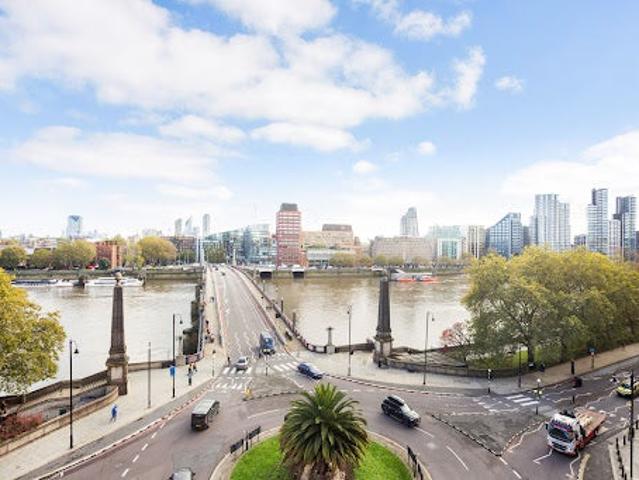 Apartment at Millbank, City of Westminster