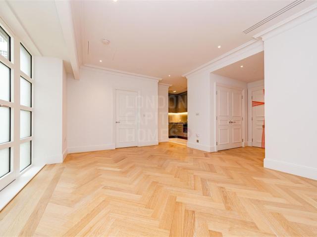 Apartment at Millbank, City of Westminster