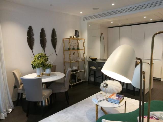 Apartment at Millbank, City of Westminster