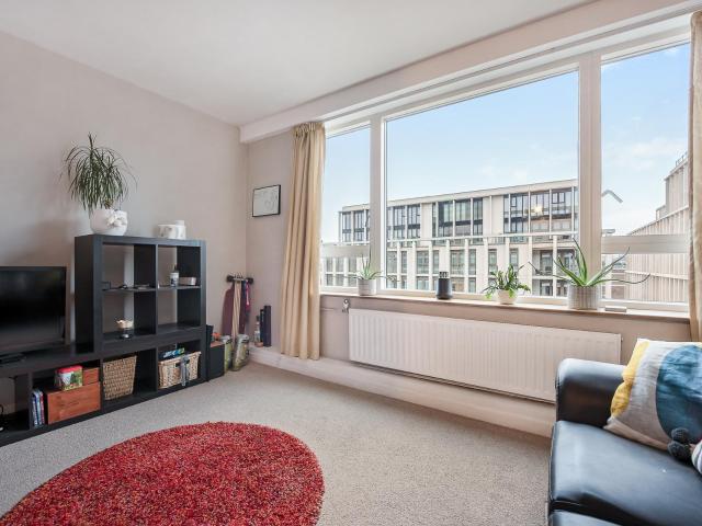 Apartment at Millbank, City of Westminster