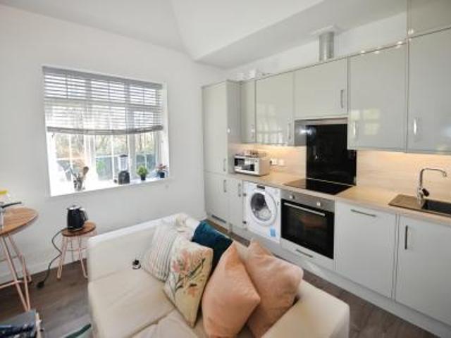 Apartment at Millbrook Road East, Southampton