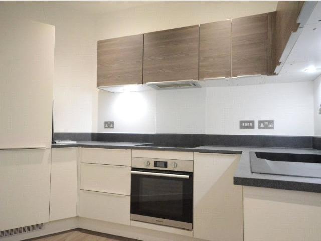 Apartment at Millennium Way, Bracknell