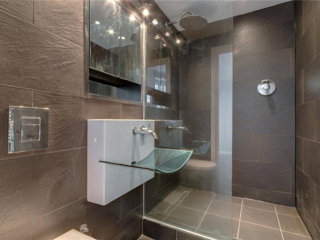 Apartment at Millennium Drive, Greater London