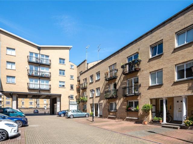 Apartment at Millennium Place, Greater London