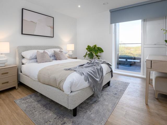 Apartment at Millers Close, Elmbridge