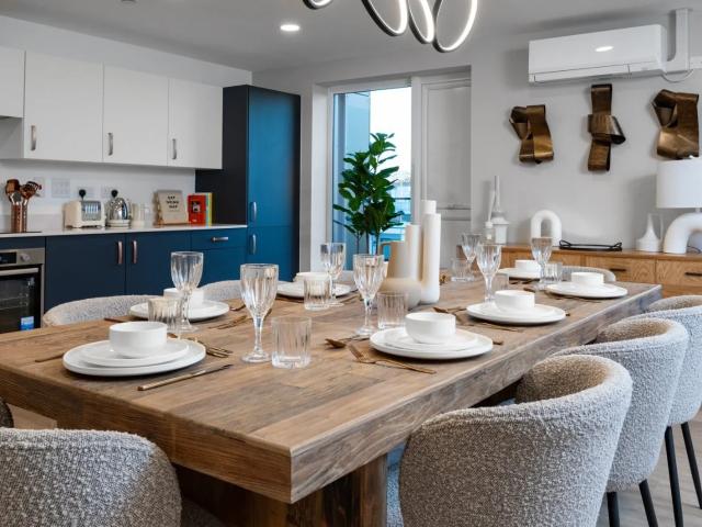 Apartment at Millers Close, Elmbridge
