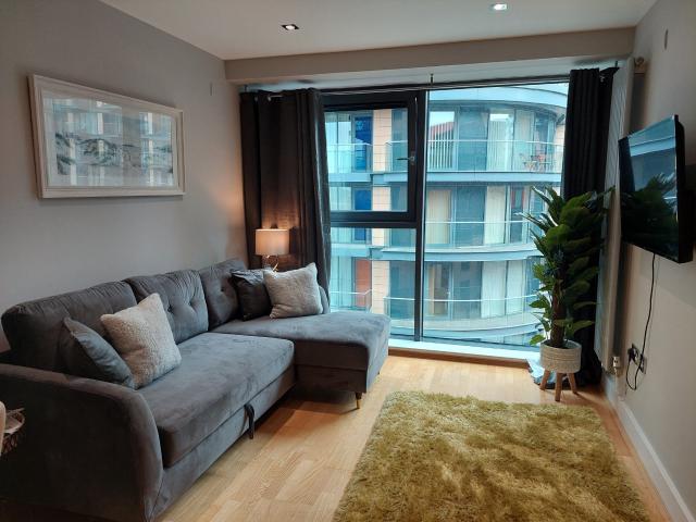 Apartment at Millharbour, Greater London