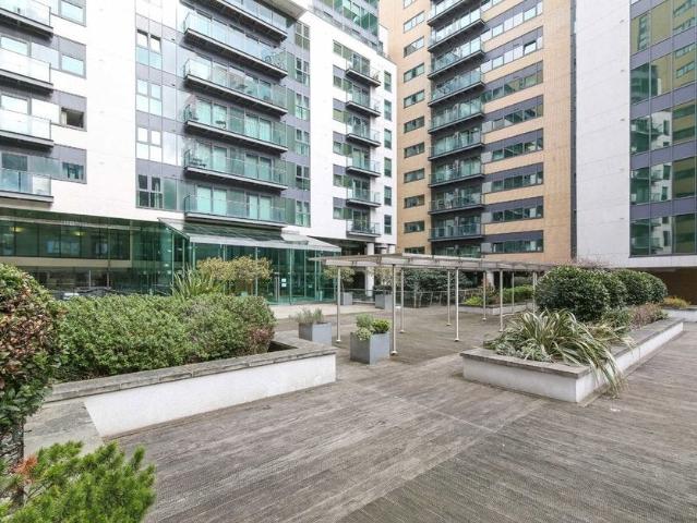 Apartment at Millharbour, Greater London