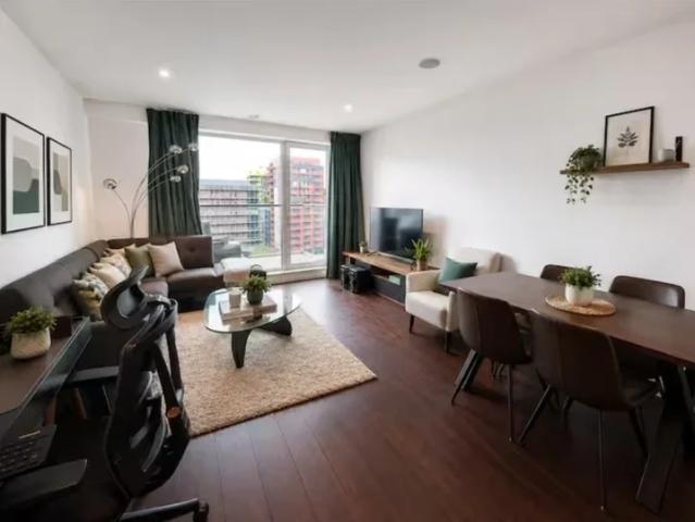 Apartment at Millharbour, Greater London