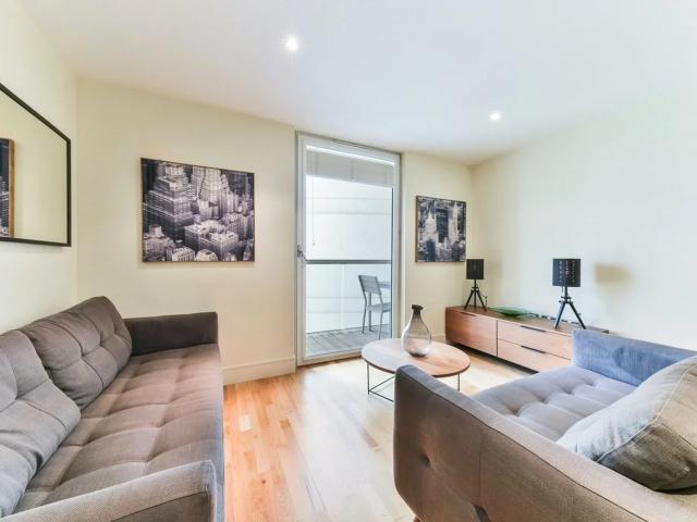 Apartment at Millharbour, Greater London