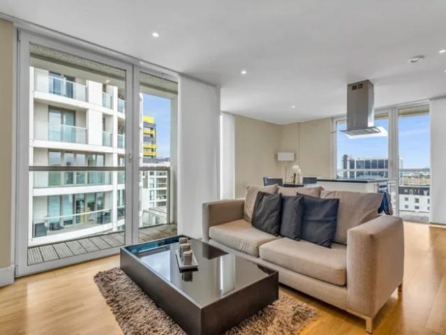 Apartment at Millharbour, Greater London