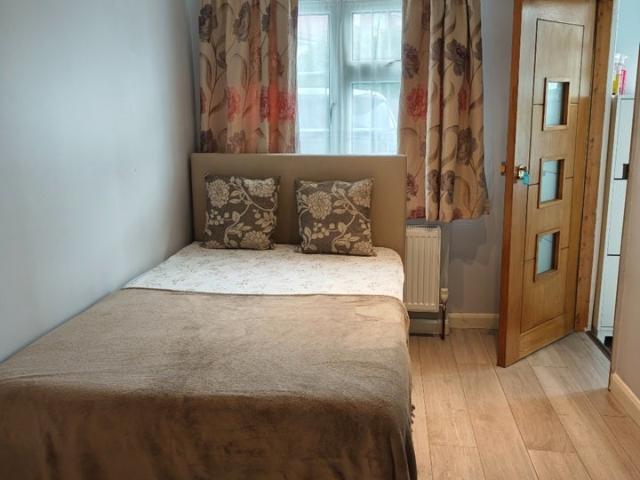 Apartment at Millwood Road, Greater London