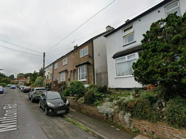 Apartment at Milton Road, Caterham on the Hill