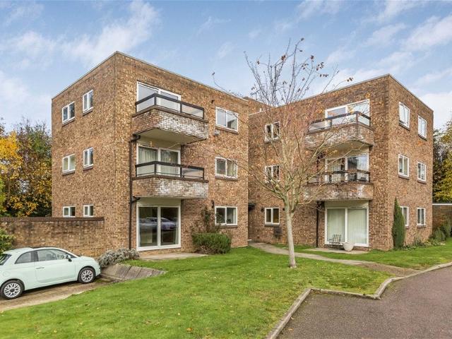 Apartment at Milton Road, St Albans