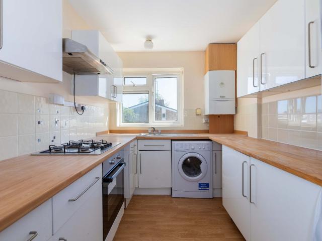 Apartment at Minster Way, Slough