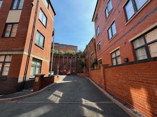 Apartment at Mint Drive, Birmingham